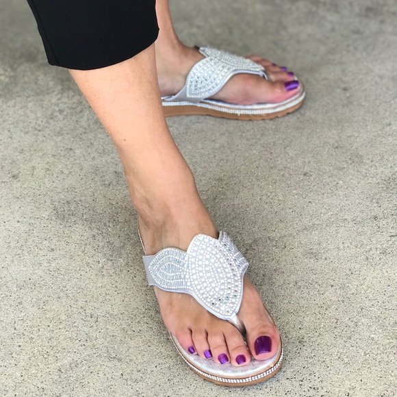 Verano Rio | Shoes | Veranorio Silver Bling Thong Flatform Slide Sandal ...